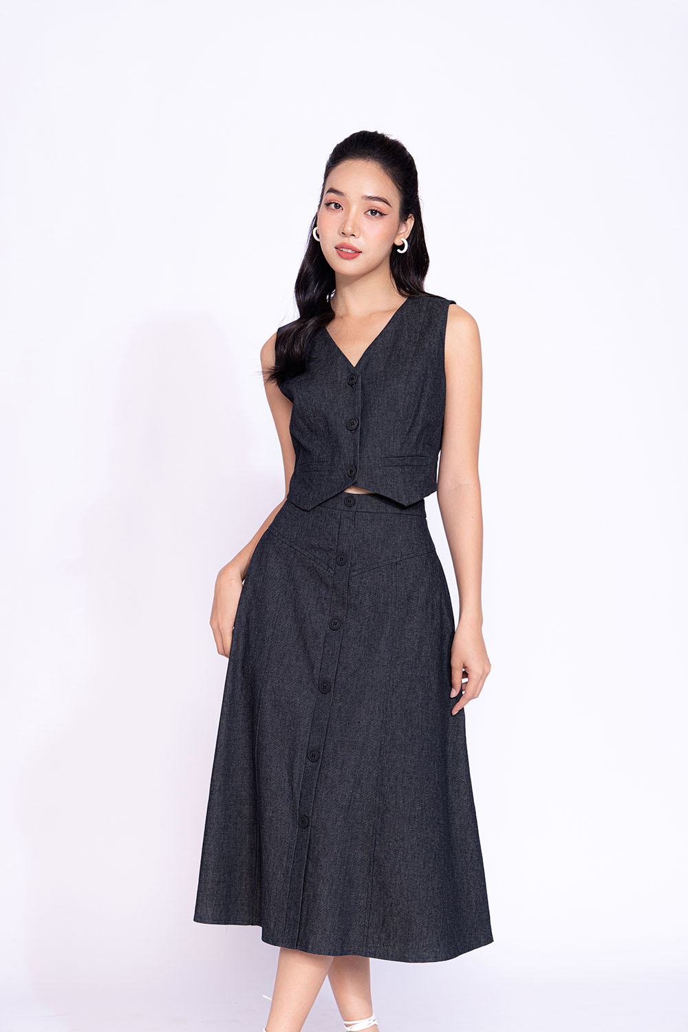 Áo croptop đen tay ngắn cổ tròn ASM14-18 | Thời trang công sở K&K Fashion
