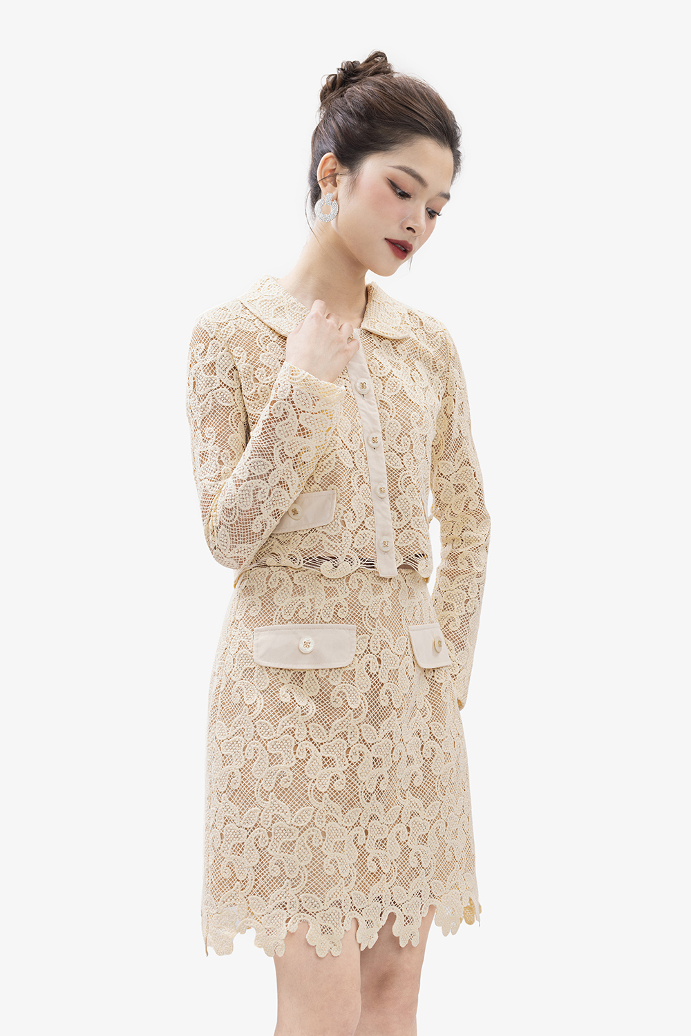 Áo peplum màu trắng phối hoa ASM17-03 | Thời trang công sở K&K Fashion