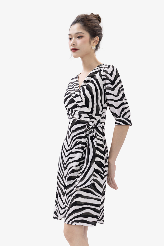 Đầm quấn wrap dress họa tiết vằn tay lỡ KK165-14 | Thời trang công sở K ...