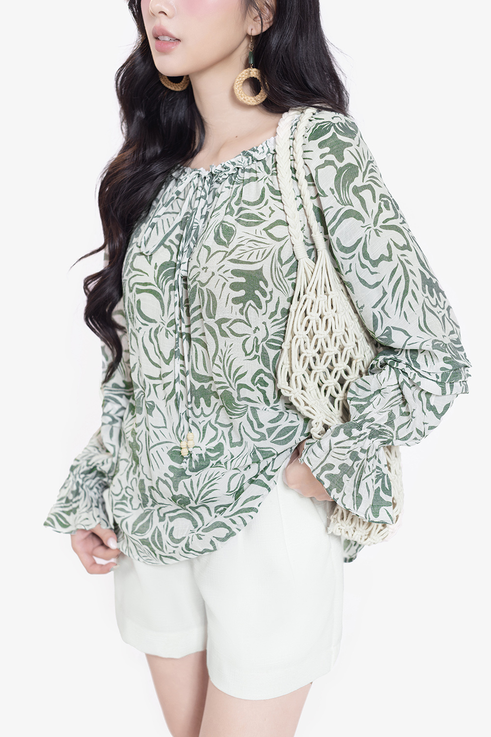 Áo kiểu họa tiết hoa cổ nhún tay dài ASM25-26 | Thời trang công sở K&K Fashion